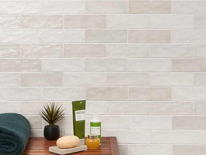 How to Pick the Ideal Tile to Enhance Your Bathroom Wall Makeover