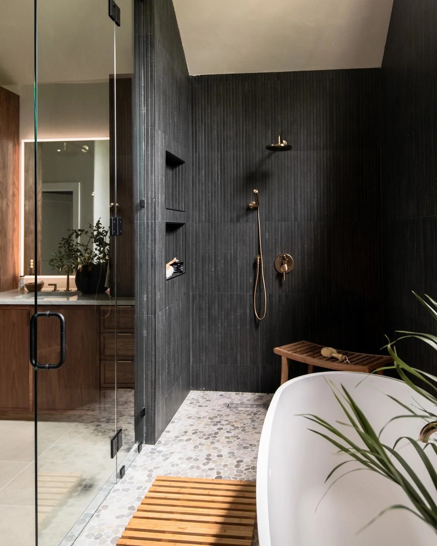 Pebble Tile Serenity: Creating Tranquil Spaces with Natural Accents ...